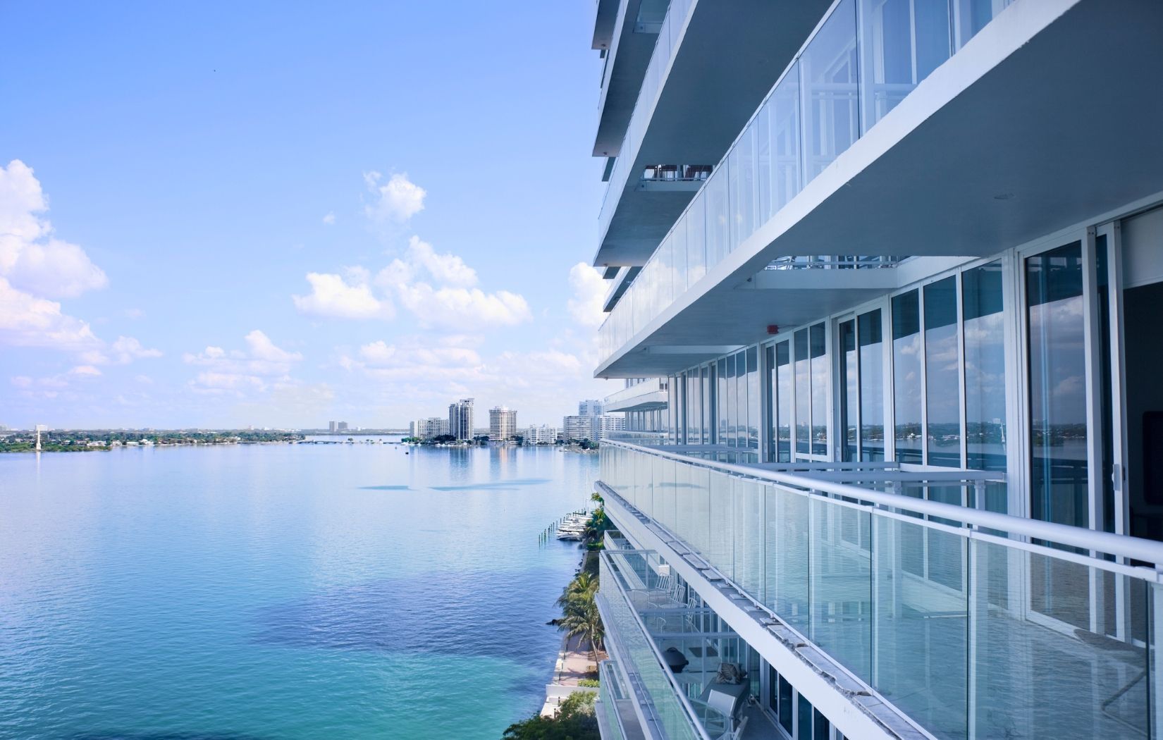 Exploring the Summer Real Estate Market in Miami | Globalty Investment